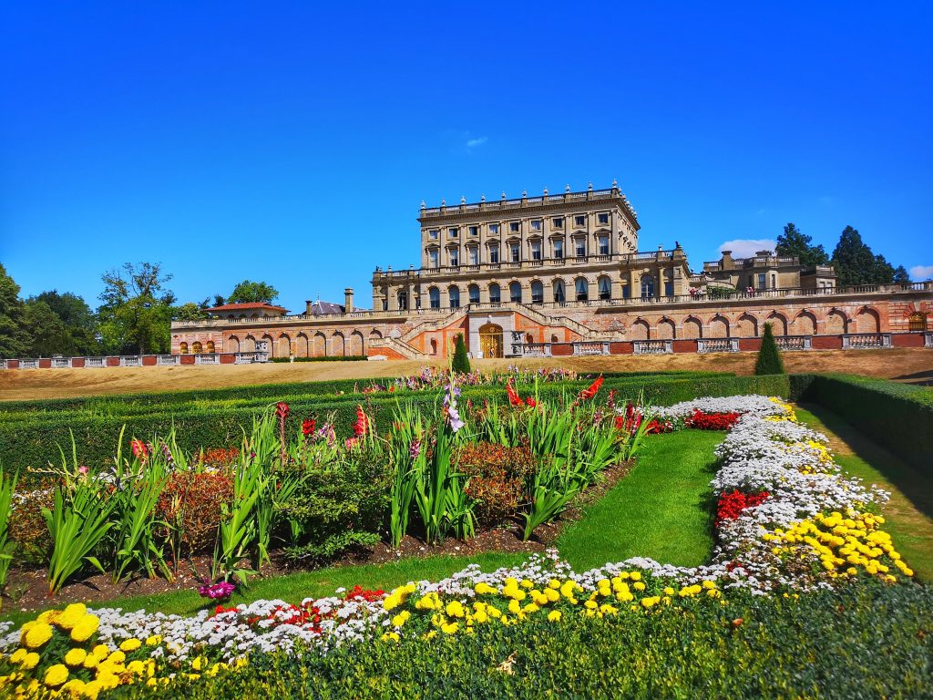 Best places along the Thames : Cliveden Reach & Cliveden Astor Grill ...